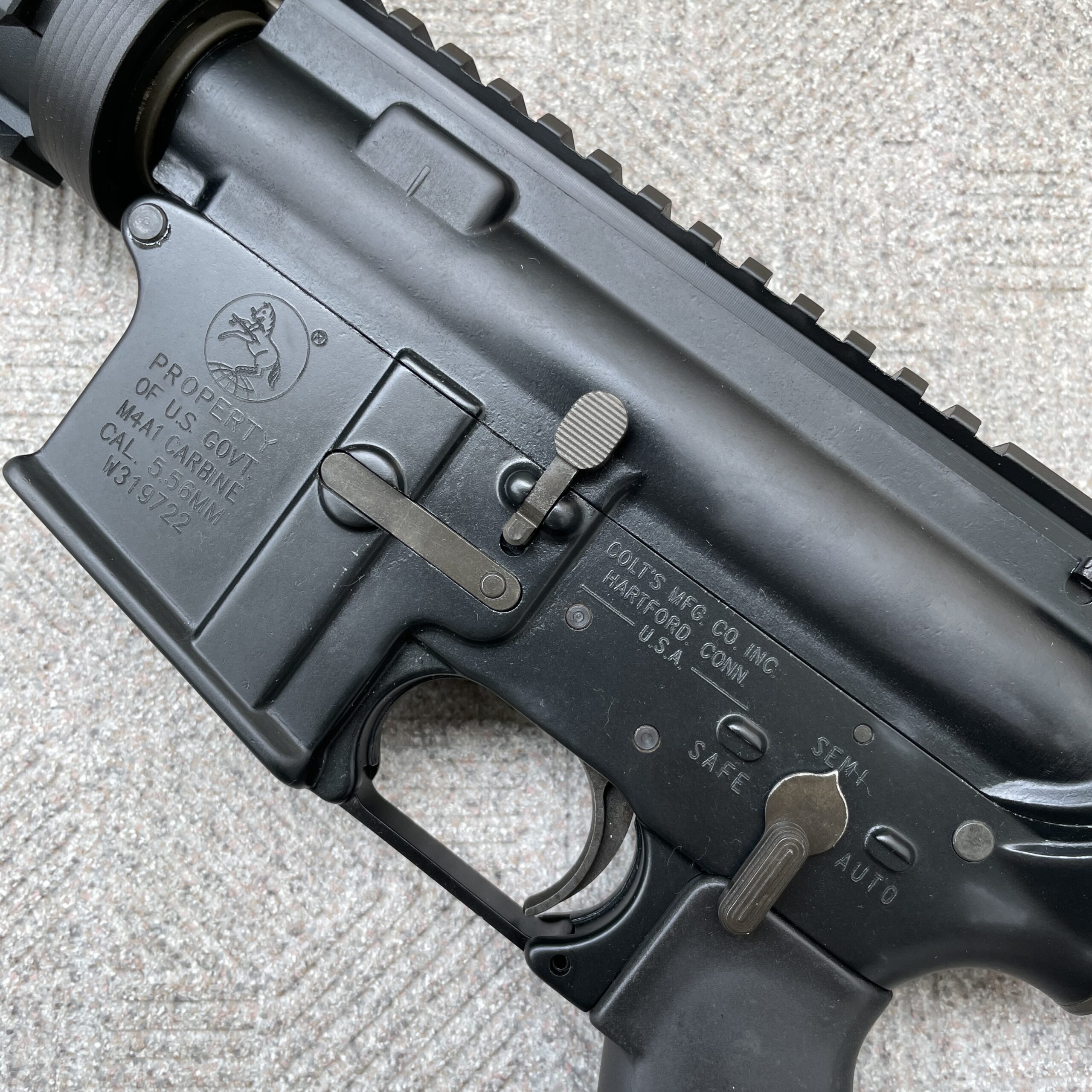 INOKATSU COLT M4 CQB-R (2009ver S/# W319722) unboxing at 21/05/13 ...